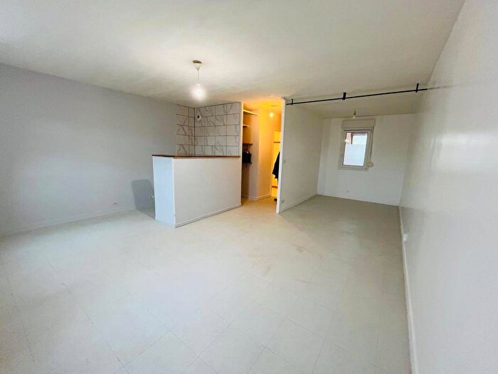 Ardon-Leuilly-Semilly, Laon : Appartement 1 pièce à louer