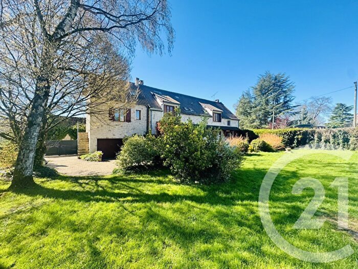 Maison à vendre - Saint-Arnoult-en-Yvelines - 14 pièces - 5 chambres