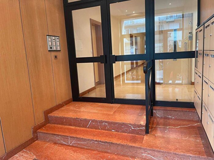 Appartement 2 pièces à Reine-Mairie, Boulogne-Billancourt, à louer