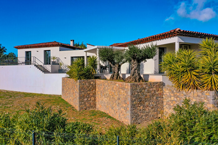 Maison à vendre - Flayosc - 4 pièces - 3 chambres