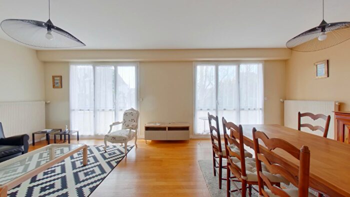 Appartement à louer - Châtellerault, Centre-ville - 3 pièces - 2 chambres