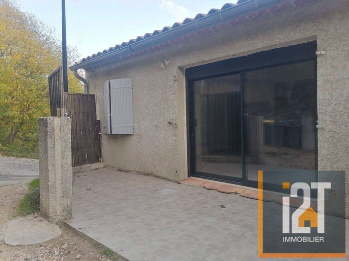 Maison 3 pièces à louer à Théziers