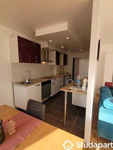 Appartement à louer - Val dArgent Sud, Argenteuil - 1 pièce - 4 chambres