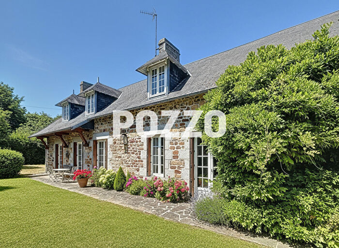 Maison 8 pièces à Saint-Pair-sur-Mer, à vendre