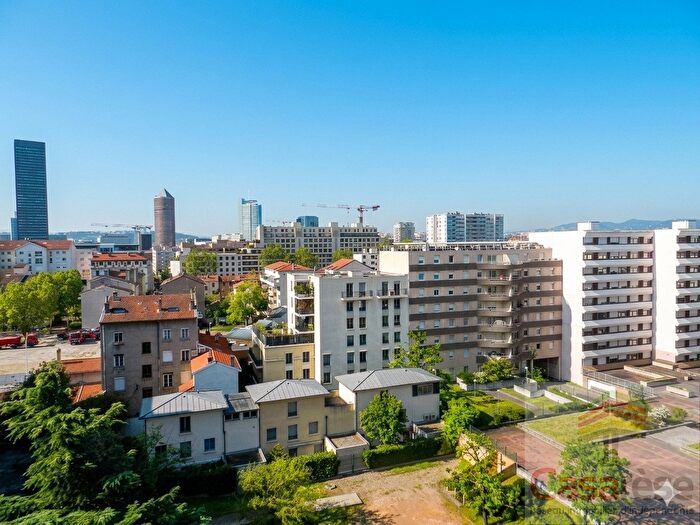 Appartement à vendre - Lyon e , Villette, Paul Bert - 6 pièces - 4 chambres