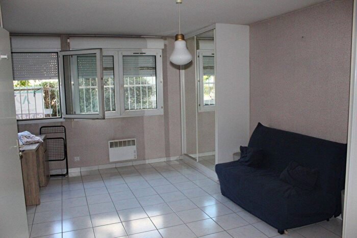 Appartement à louer - Berriat-Ampere, Grenoble - 1 pièce