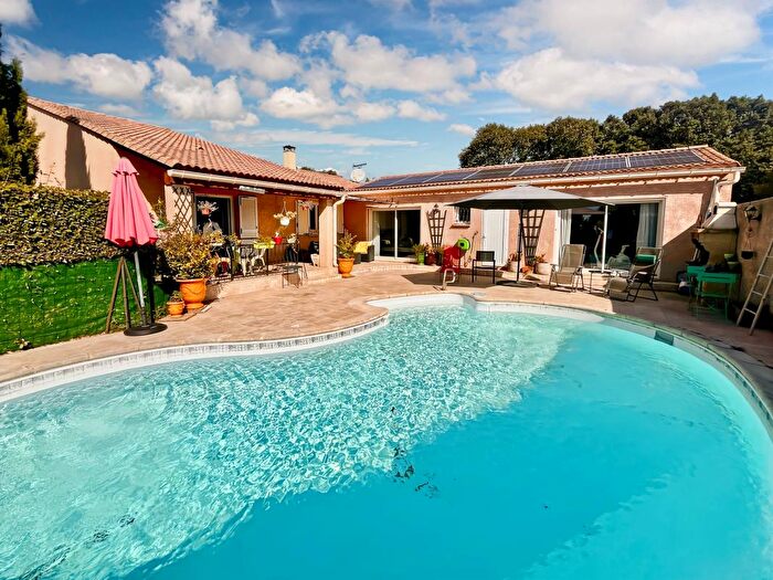 Maison 6 pièces à vendre à Uzès
