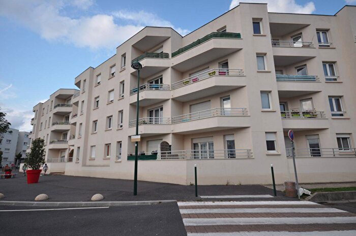 Appartement 1 pièce à Plaisir, à louer