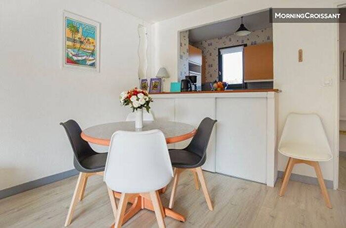 Appartement à louer - La Baou, Sanary-sur-Mer - 2 pièces - 1 chambre