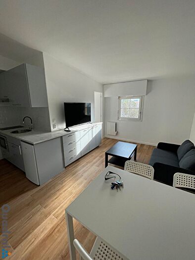 Aix-en-Provence, Pont de l'Arc : Appartement 1 pièce à louer