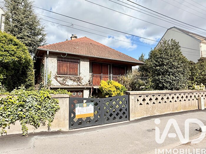 Maison 4 pièces à Chilly-Mazarin, Pavillons Sud, à vendre