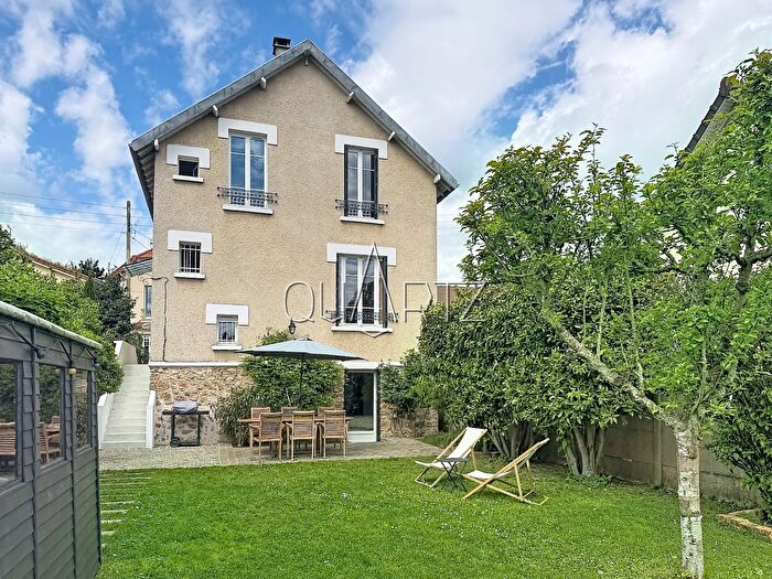 Maison 7 pièces à vendre à Le Chesnay, Glatigny, Rueil