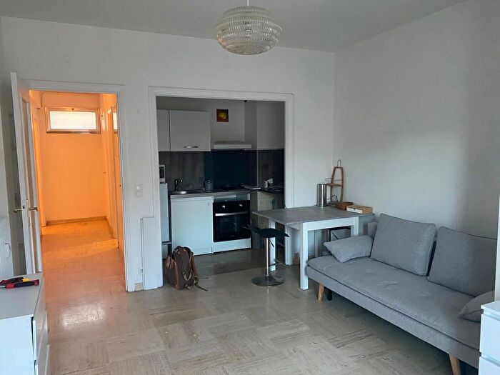 Appartement à louer - Nice - 1 pièce