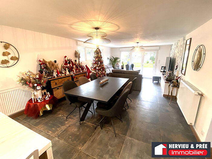 Maison à vendre - Ouistreham - 7 pièces - 5 chambres