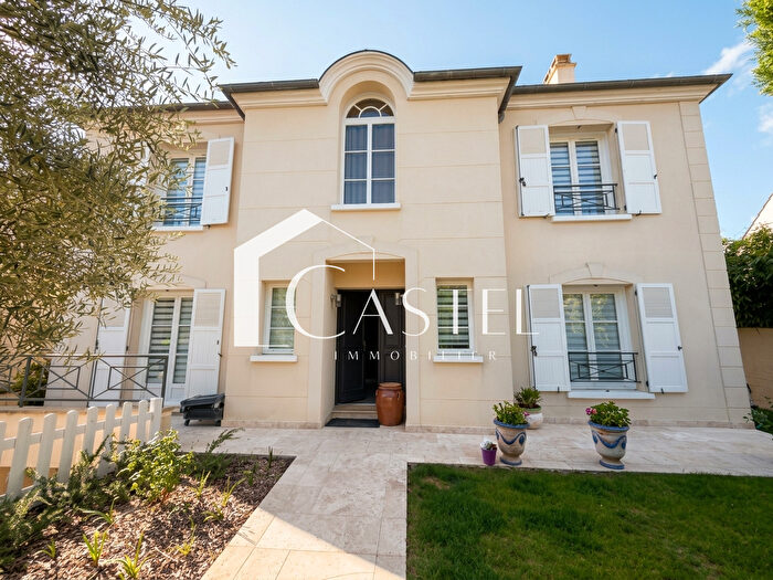 Maison 7 pièces à vendre à Orgeval