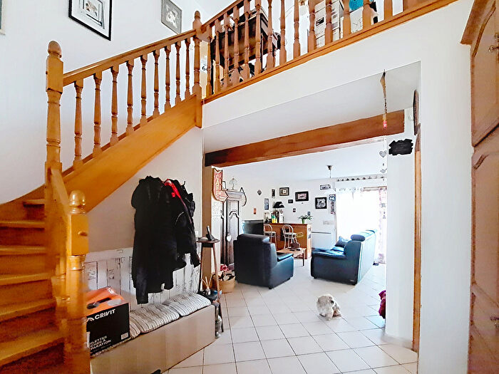 Revelles : Maison 6 pièces à vendre
