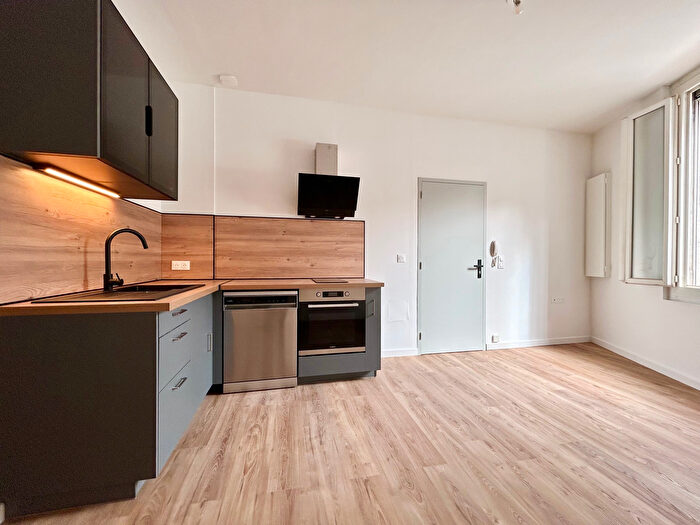 Appartement à vendre - Sète, Saint-Clair - 2 pièces - 1 chambre