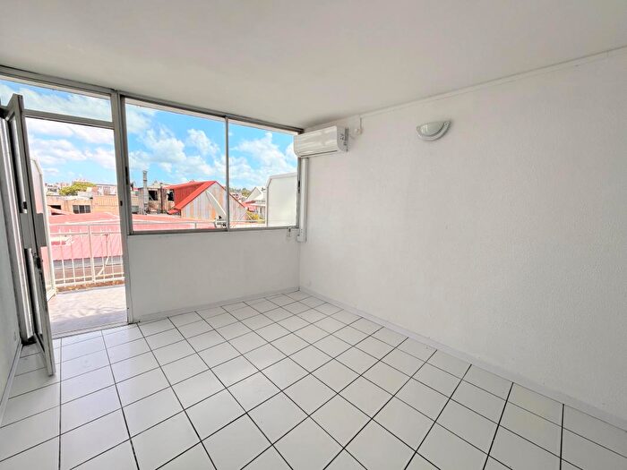 Appartement à vendre - Pointe-à-Pitre - 1 pièce