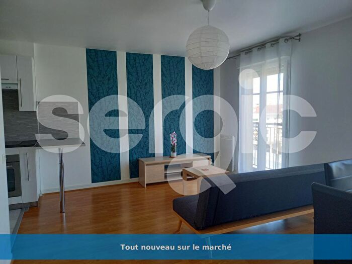 Appartement à louer - Bussy-Saint-Georges, Violennes, Village - 2 pièces - 1 chambre