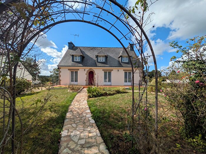 Séglien : Maison 5 pièces à vendre