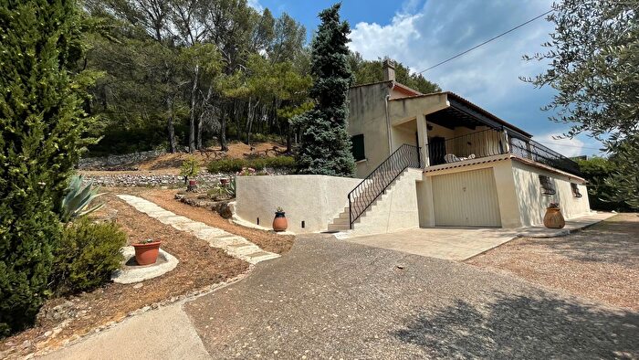 Maison à vendre - Saint-Zacharie - 3 pièces - 2 chambres