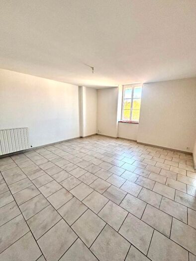 Génelard : Appartement 4 pièces à louer