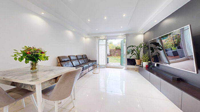 Maison 4 pièces à vendre - Bondy, La Mare à Veuve