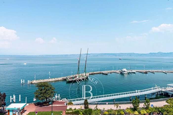 Appartement à vendre - Évian-les-Bains - 3 pièces - 2 chambres