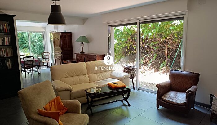 Maison à vendre - Bruges, Centre-ville - 6 pièces - 4 chambres