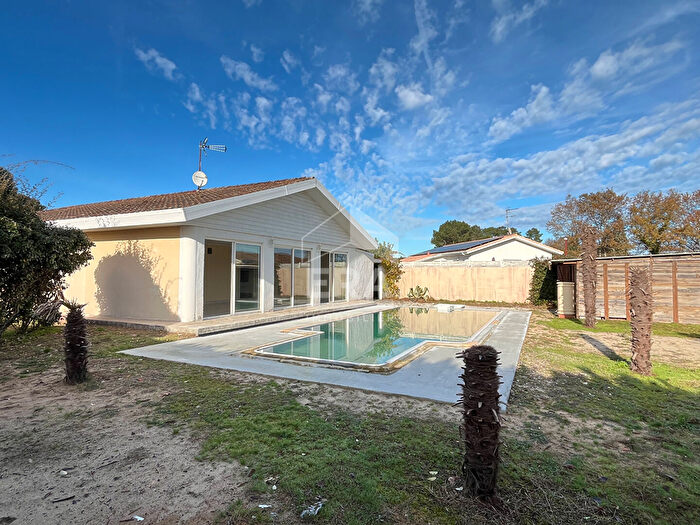 Maison à vendre - Laluque - 5 pièces - 4 chambres