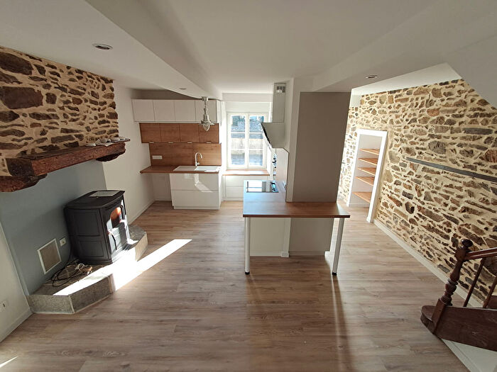 Maison 3 pièces à louer - Montenay