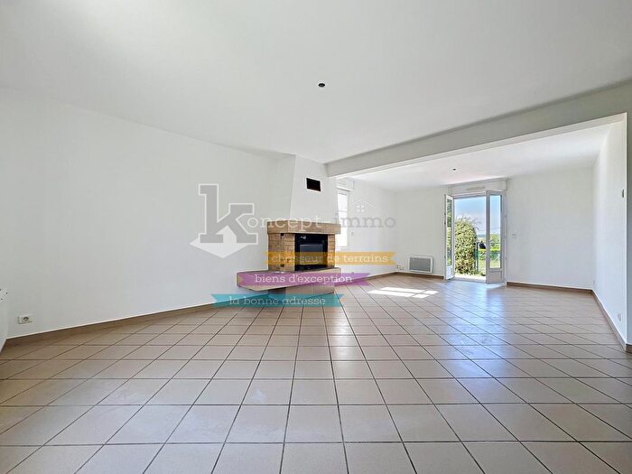 Maison 5 pièces à Avrechy, à vendre