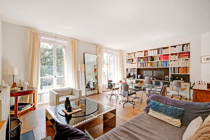 Appartement à vendre - Paris e , Cambronne, Garibaldi - 3 pièces - 2 chambres