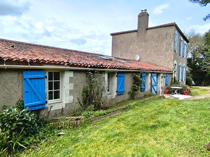 Maison 7 pièces à La Chapelle-Basse-Mer, à vendre