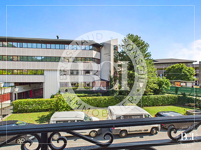 Appartement à vendre - La Tronche - 2 pièces - 1 chambre