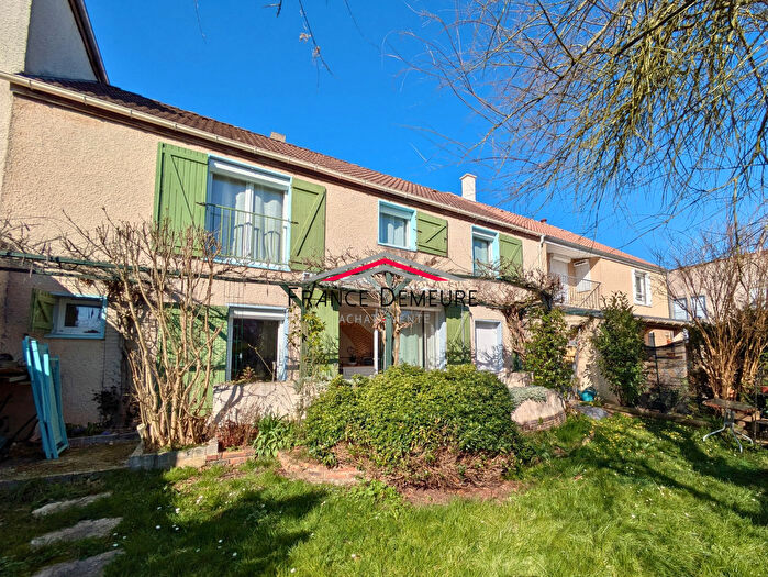 Jouy-le-Moutier, Hayette, Bruzacques, Jouannes, Vast : Maison 6 pièces à vendre