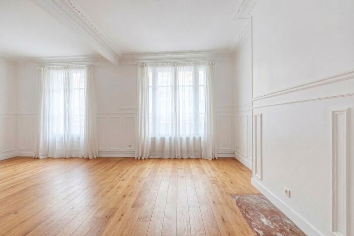 Appartement à vendre - Montrouge, Le vieux Montrouge - 3 pièces - 2 chambres
