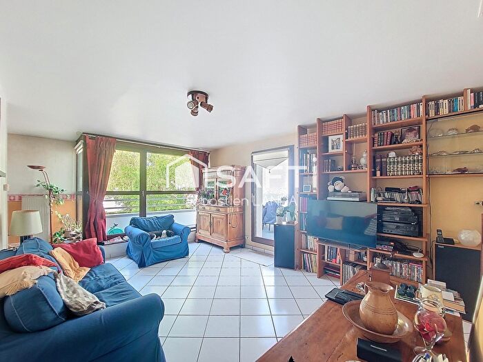 Appartement à vendre - Plaisir, Aqueduc - 3 pièces - 2 chambres