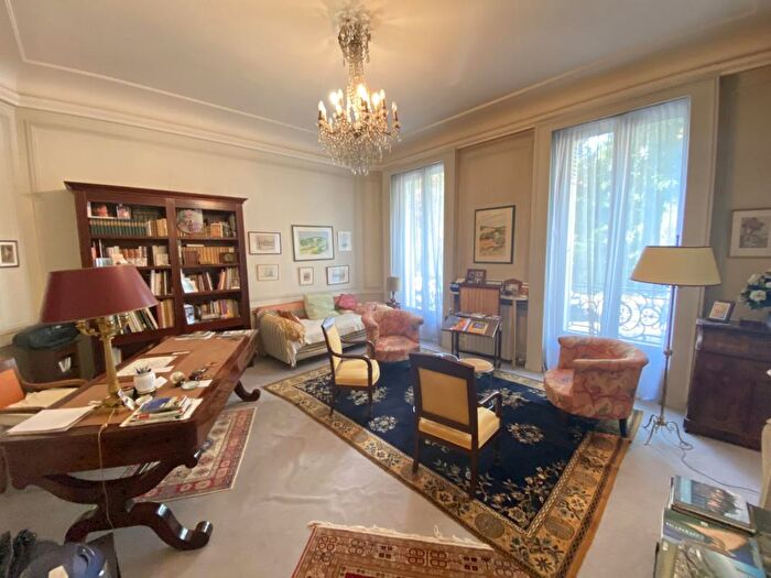 Appartement à vendre - Paris e , Mairie - 3 pièces - 1 chambre