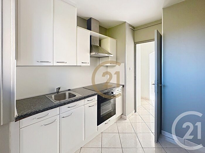 Appartement à louer - Belfort, Résidences Bellevue - 3 pièces - 2 chambres