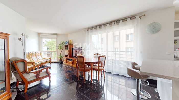 Appartement à vendre - Les Lilas, Centre-ville, Romain, Rolland - 5 pièces - 4 chambres