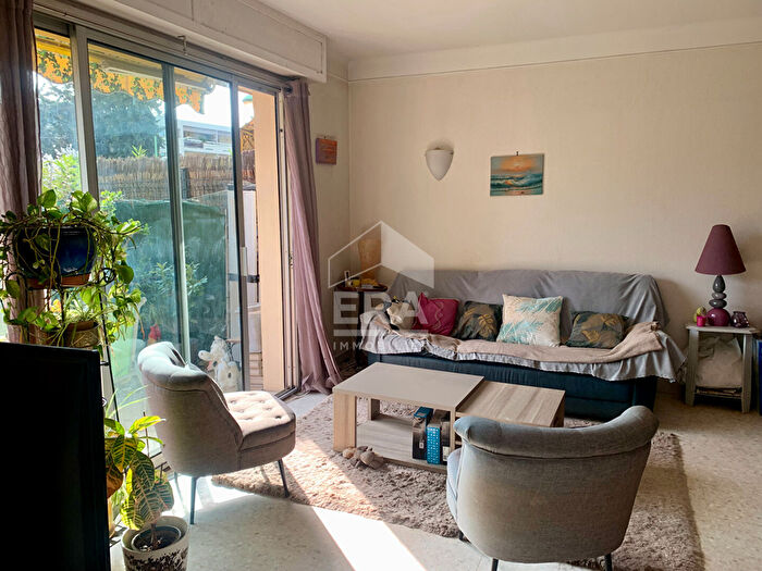 Appartement à vendre - Le Cannet, Rocheville, Colombier, Campelières - 3 pièces - 2 chambres