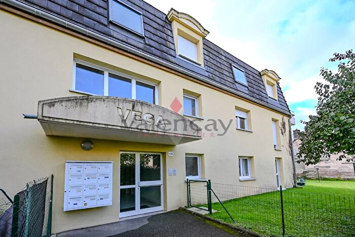 Appartement à vendre - Altkirch - 4 pièces - 2 chambres