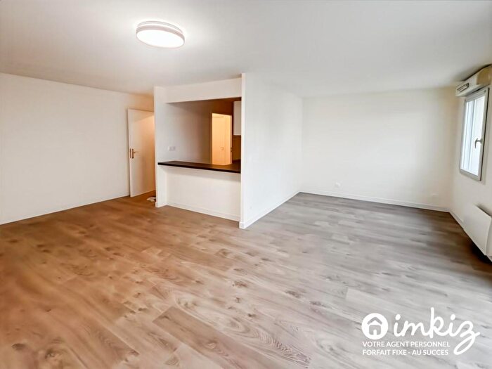Appartement 4 pièces à Bobigny, Pierre Sémard, à vendre