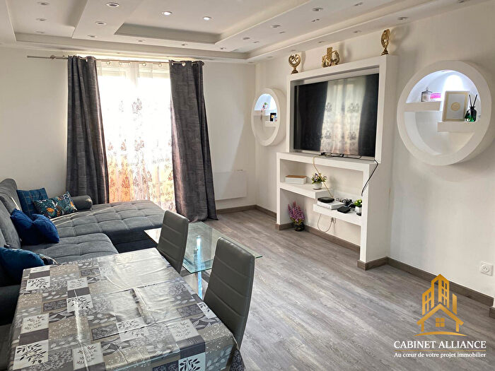 Appartement à vendre - Melun, Montaigu - 3 pièces - 2 chambres