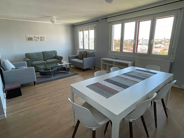 La Fauvette, Talence : Appartement 4 pièces à louer