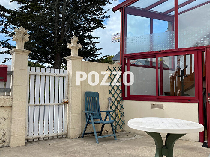 Saint-Vaast-la-Hougue : Maison 4 pièces à vendre