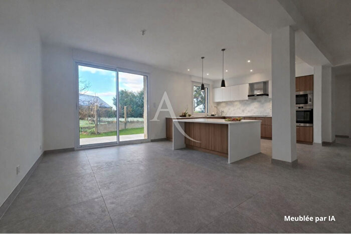 Maison à vendre - Saint-Nicolas-de-Redon - 7 pièces - 5 chambres