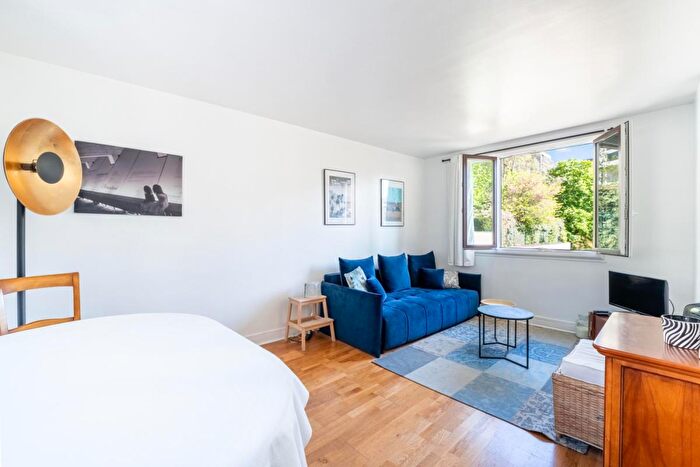 Appartement 3 pièces à vendre à Paris 15ème, Vaugirard, Parc des Expositions