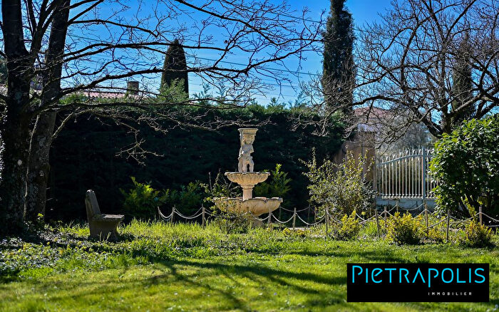 Maison à vendre - Brignais - 9 pièces - 6 chambres